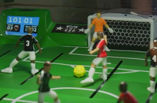 Jeu de soccer à tiges avec dome Super Kixx Pro commercia – Ben Amusements